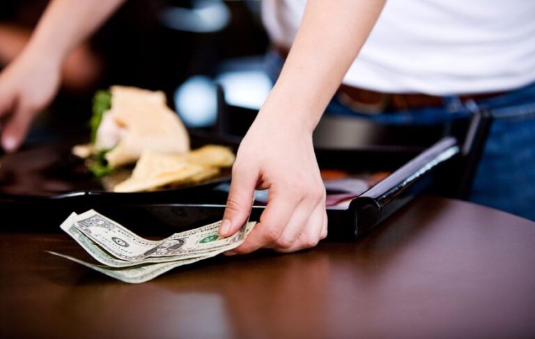 Vietnam Money Guide: 12 Essential Tips for Cash, ATMs, Cards & Tipping